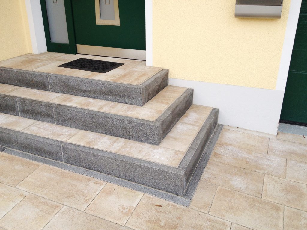 Stellstufen Treppenanlage - Tobisch Gartengestaltung